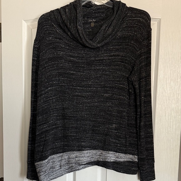 Laila Jayde | Sweaters | Laila Jayde Charcoal And Light Gray Cowl Neck ...